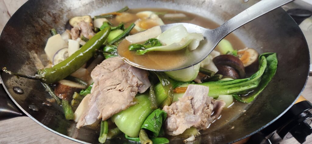 Pork Ribs Sinigang (Filipino Sour Tamarind Soup) - Mommy K Recipes