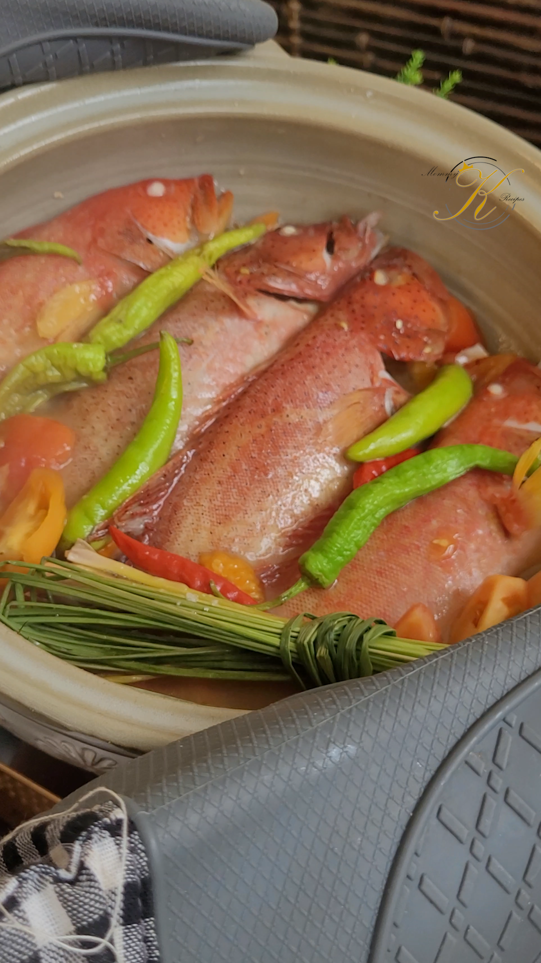 Stewed Grouper in Vinegar | Filipino Paksiw na Lapu-Lapu - Mommy K Recipes